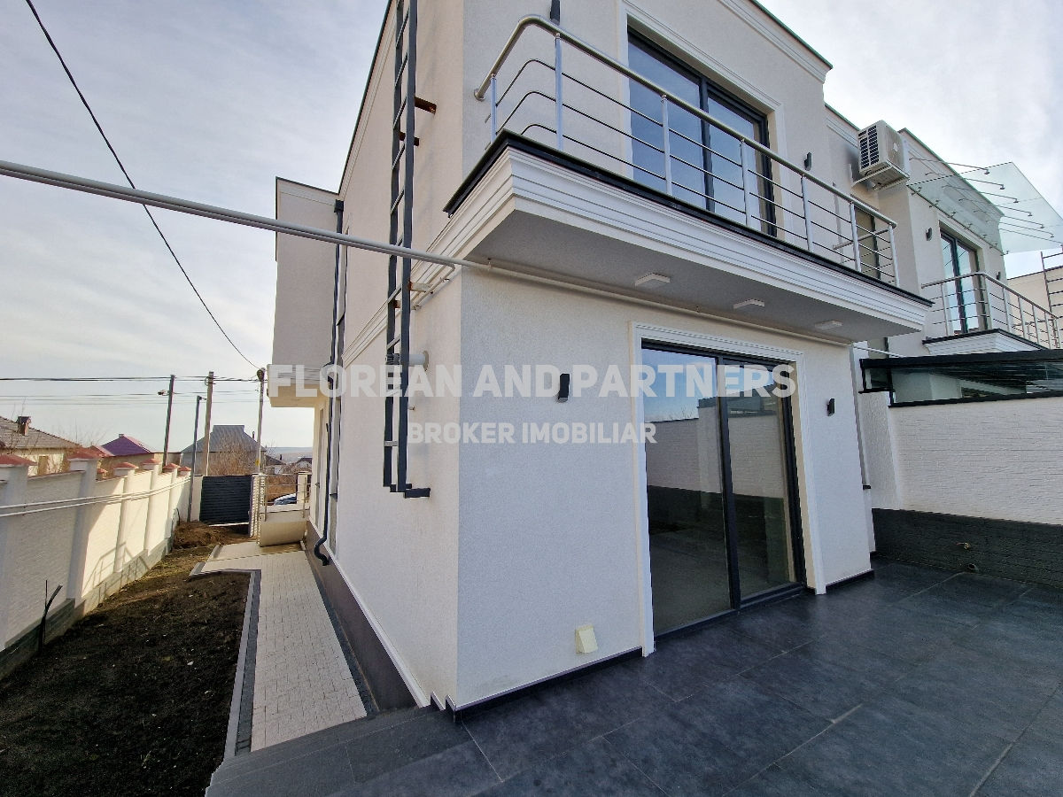Casa de tip Duplex. Cricova/Ciorescu. 2,5 ari si 171m2. Proprietate ...