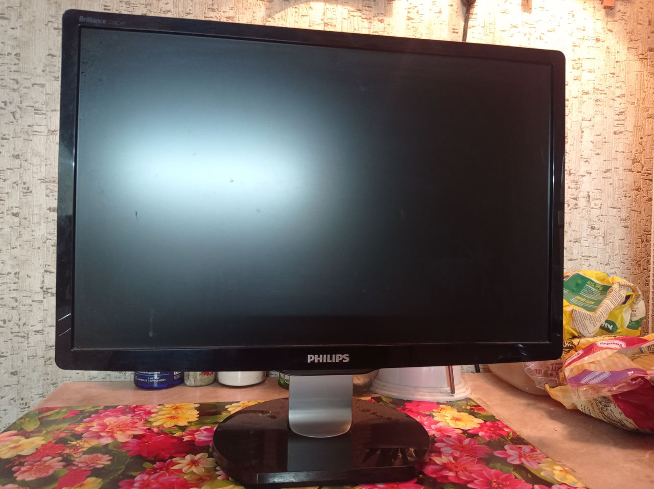 Монитор Philips 22''