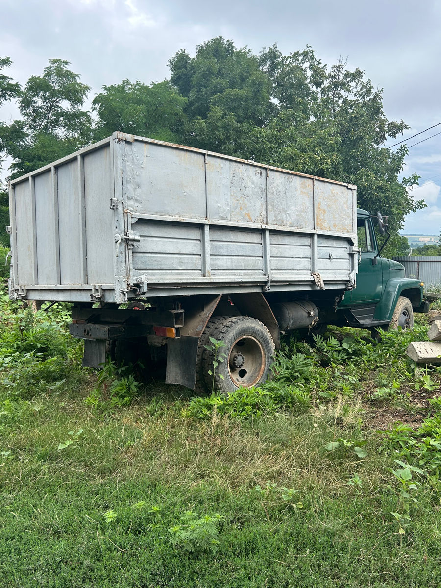 ГАЗ 3307 1990 г. с пробегом 55 км, Бензин, 42000 MDL