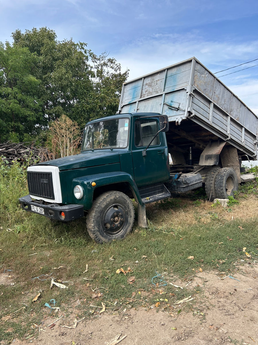 ГАЗ 3307 1990 г. с пробегом 55 км, Бензин, 42000 MDL