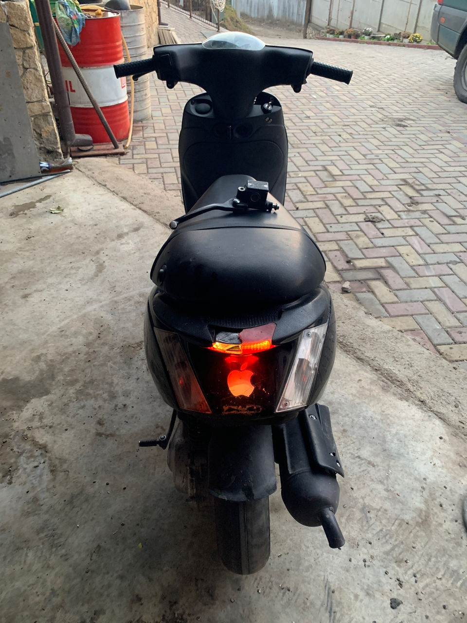 Piaggio Zip 2t