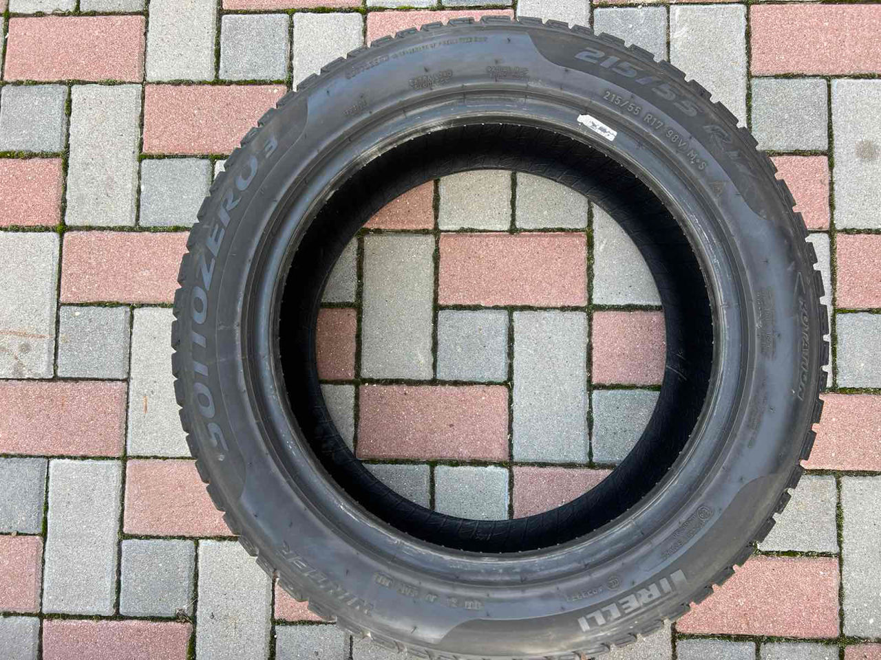 Anvelope Pirelli 215/55 R17 M+S - 2 bucați