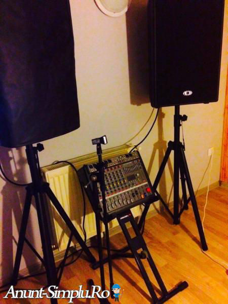 Stativ pentru mixer.