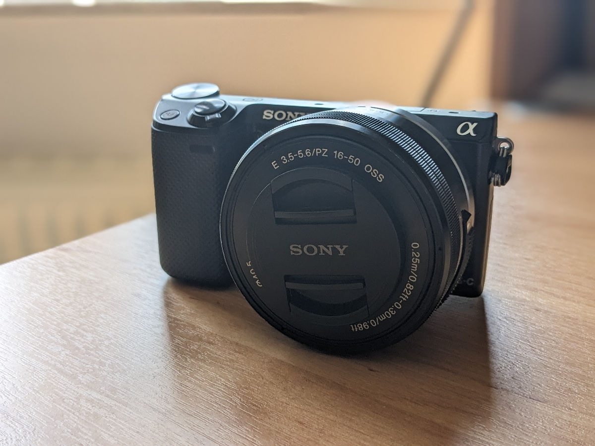 Sony NEX 5R KIT