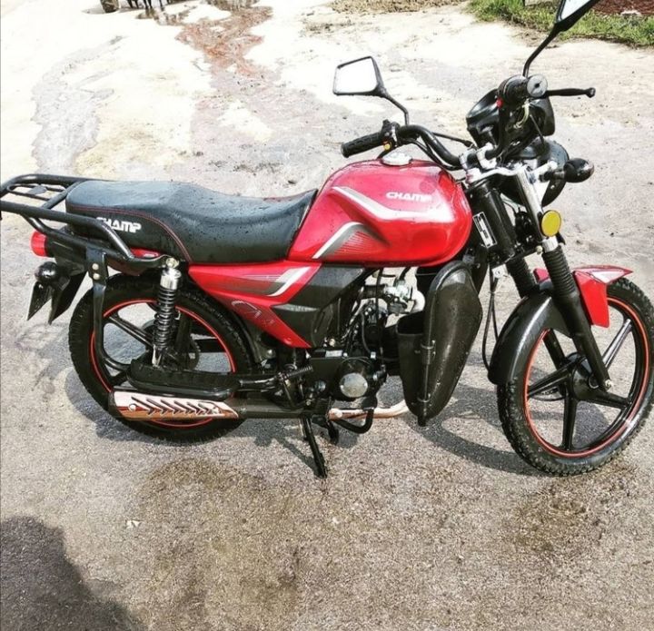 Alpha Moto Champ