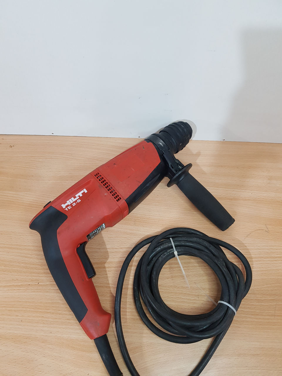 Перфоратор Hilti TE3 CL и te2-s