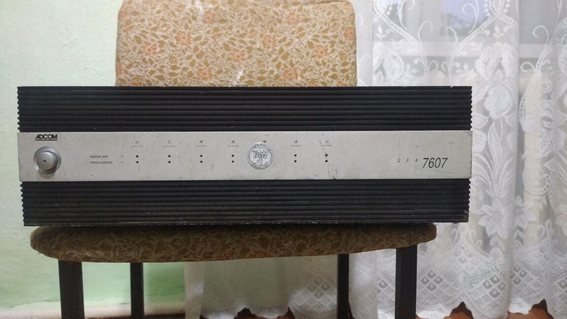 продам Процессор предусилителя Adcom GTP-880 и многоканальный усилитель ...