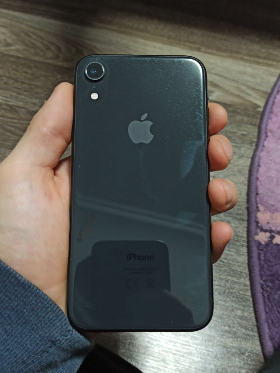 Se vinde iphone Xr urgent