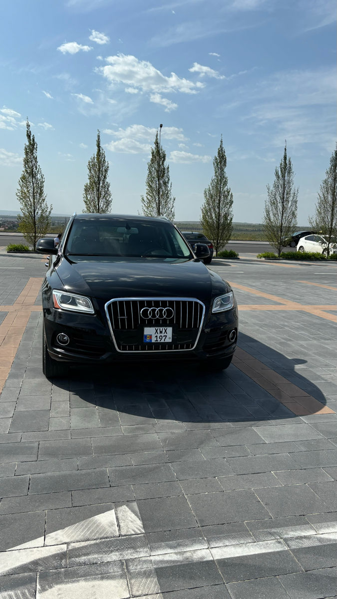 Audi Q5 an. 2016 cu rulaj 235000 km, Benzină, 17450