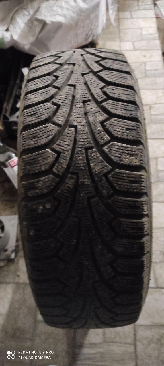 Anvelopă 205/65 r15