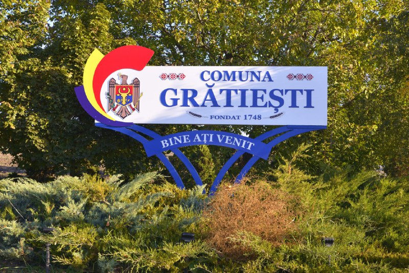 Teren cu destinatia sub Constructie Gratiesti 28 ari