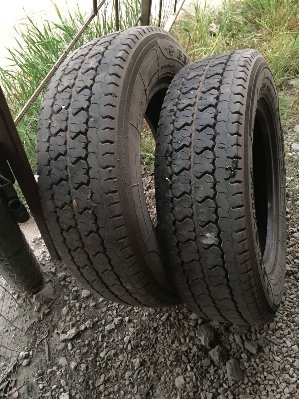 195/70 R15C