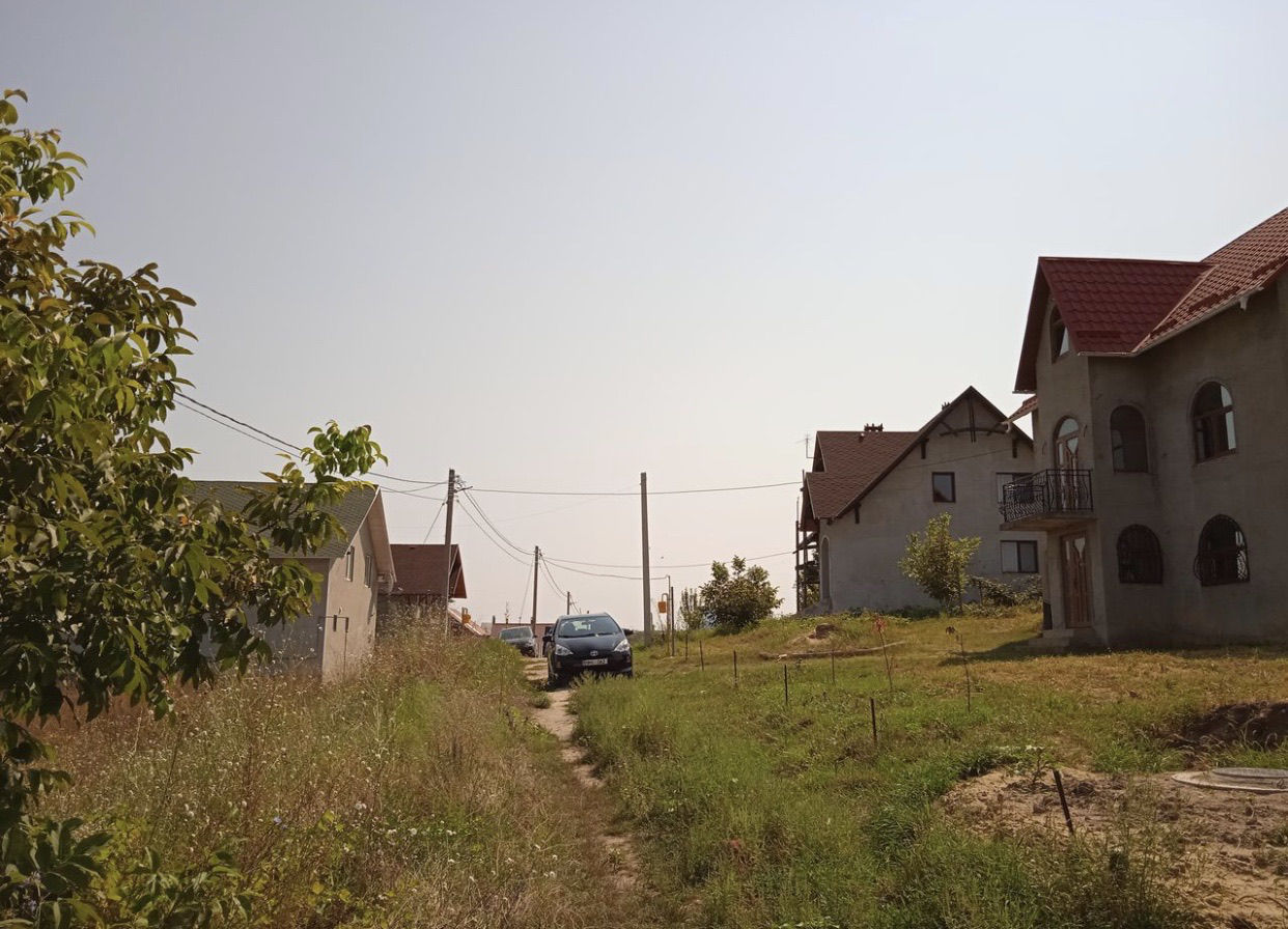 Se vinde lot pentru constructie satul Nimoreni zona noua