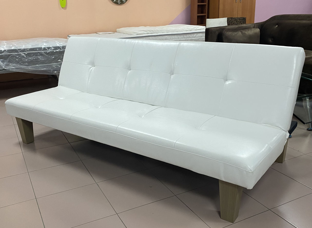 Canapea.Divan 1700 lei