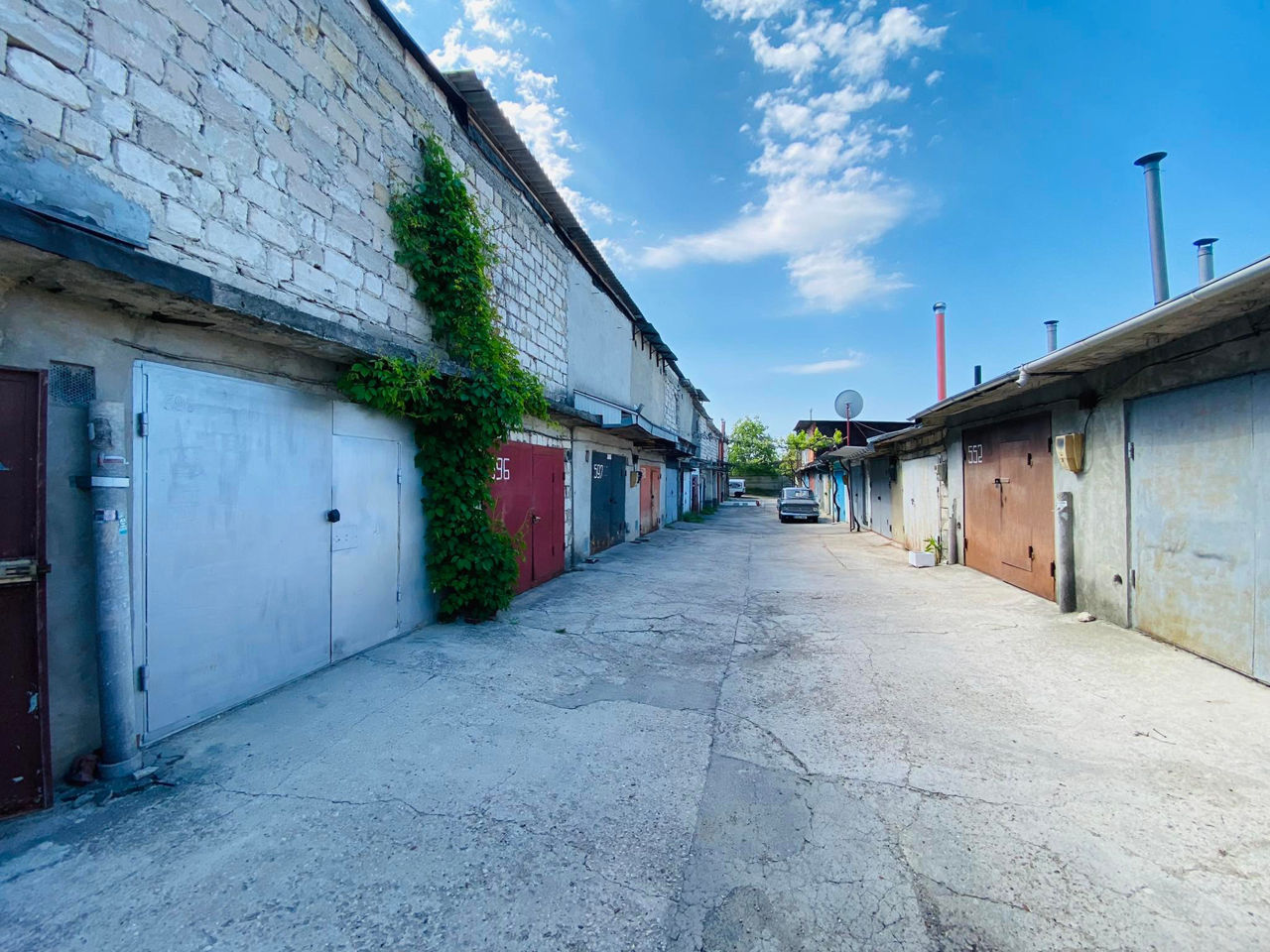 Garaj in 2 Nivele - Box 40.2 mp ( Încăpere izolată - garaj) + Subsol ...