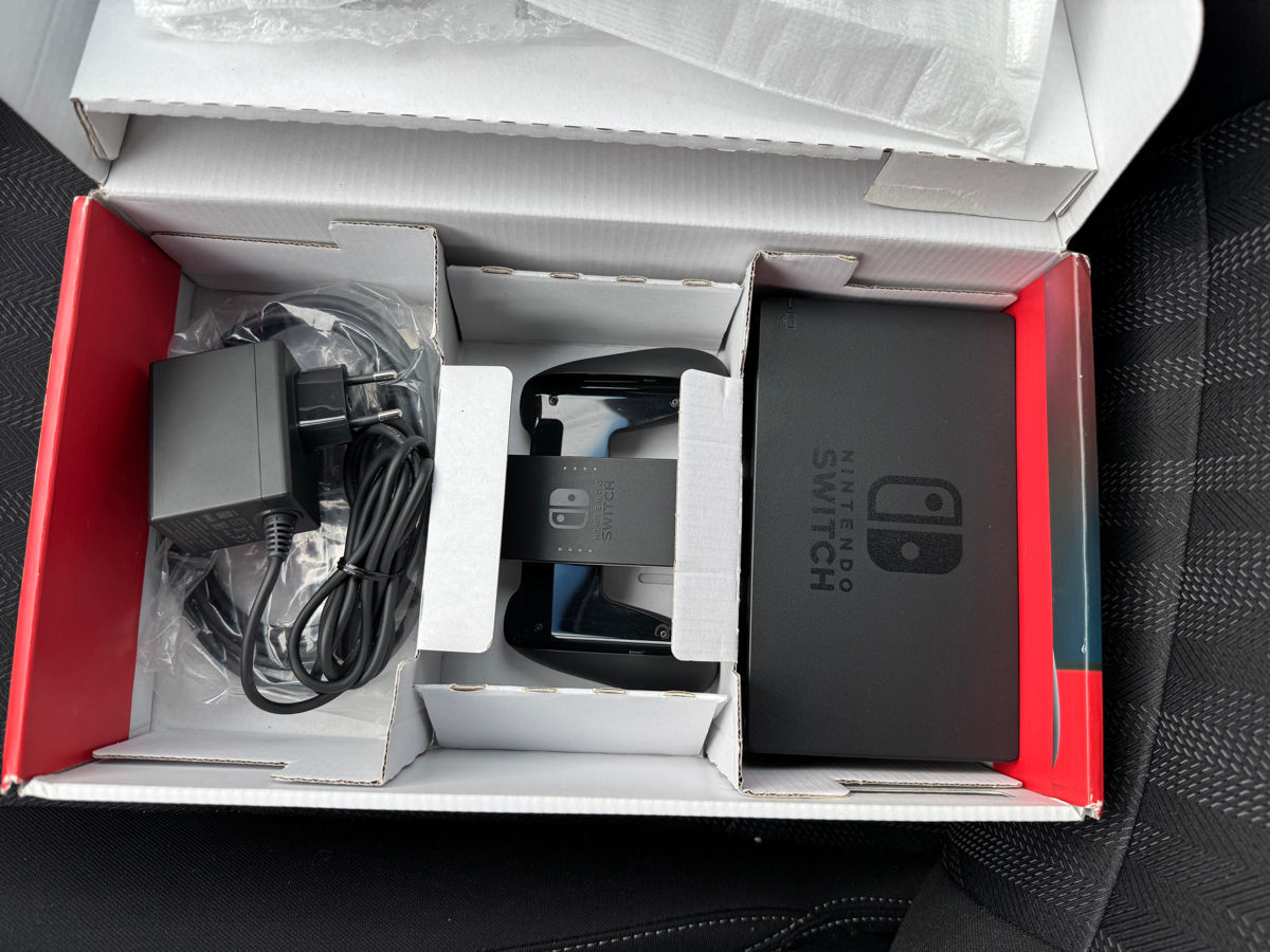 Nintendo Switch - 4200 lei + Игры