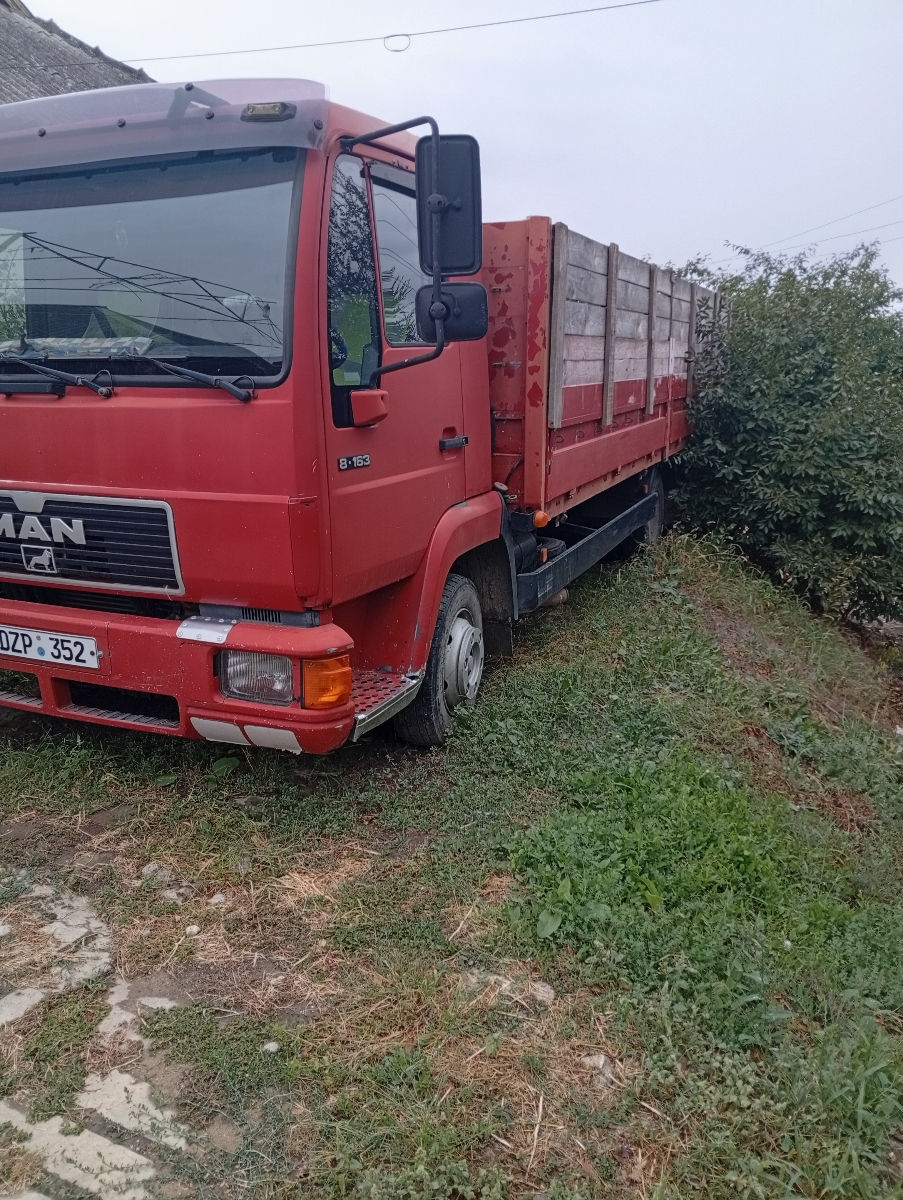 Man L2000 an. 2000 cu rulaj 300000 km, Diesel, 8500