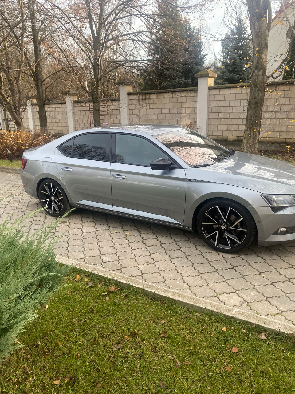 Skoda Superb an. 2018 cu rulaj 122000 km, Benzină, 19000