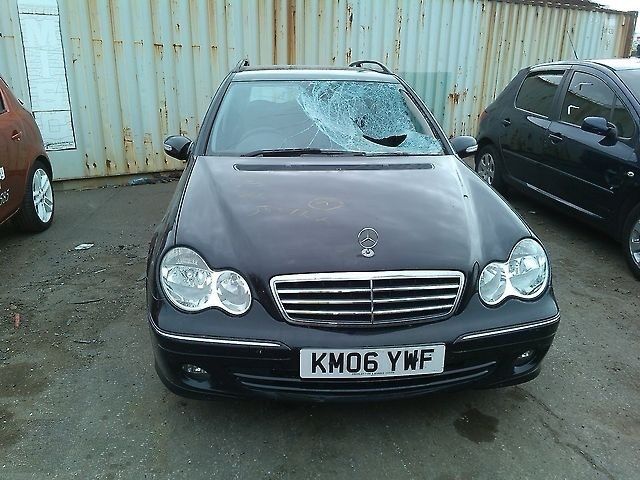 w 203 c class