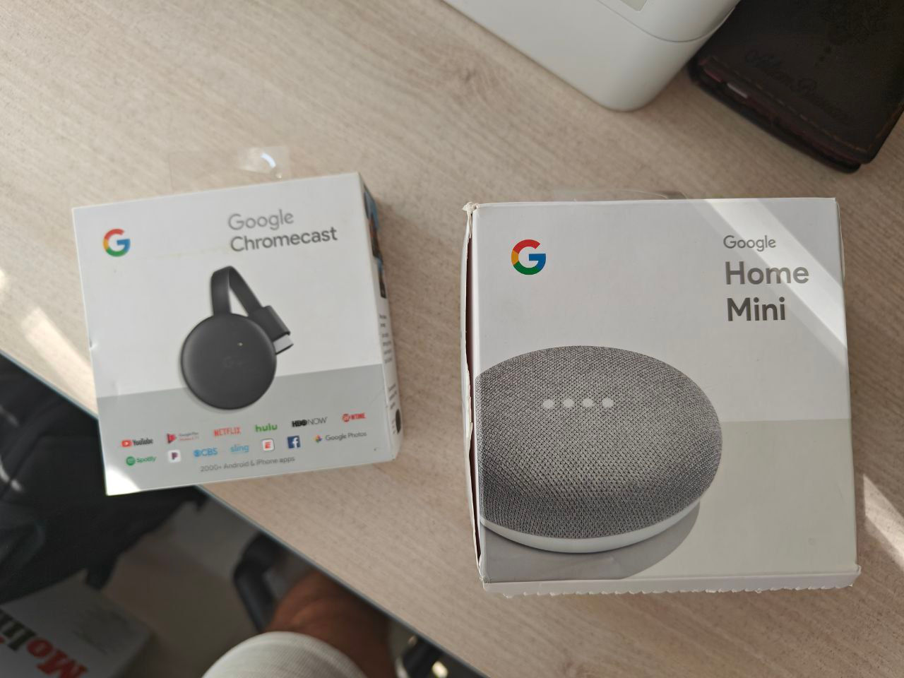 Google Chromecast & Home Mini