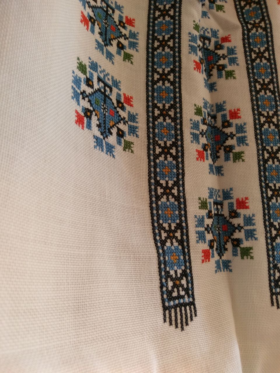 Bluza,ie populara
