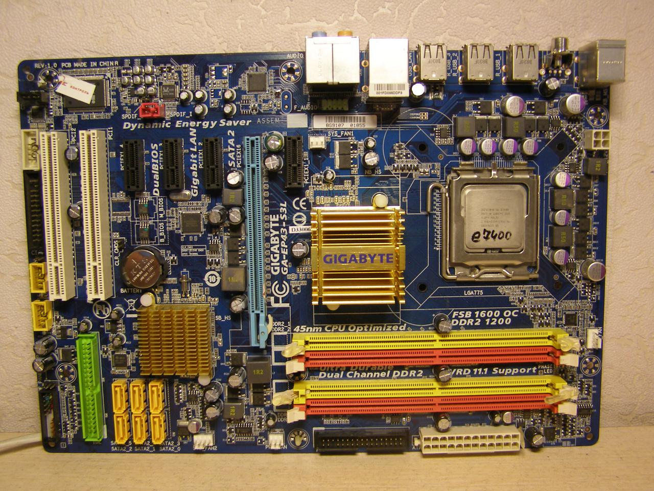 Socket LGA775 Gigabyte GA-EP43-S3L