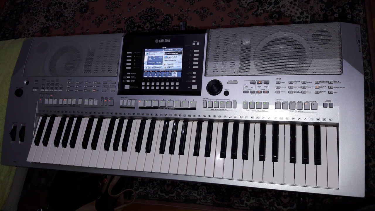 Yamaha PSR-S910 stare foarte buna