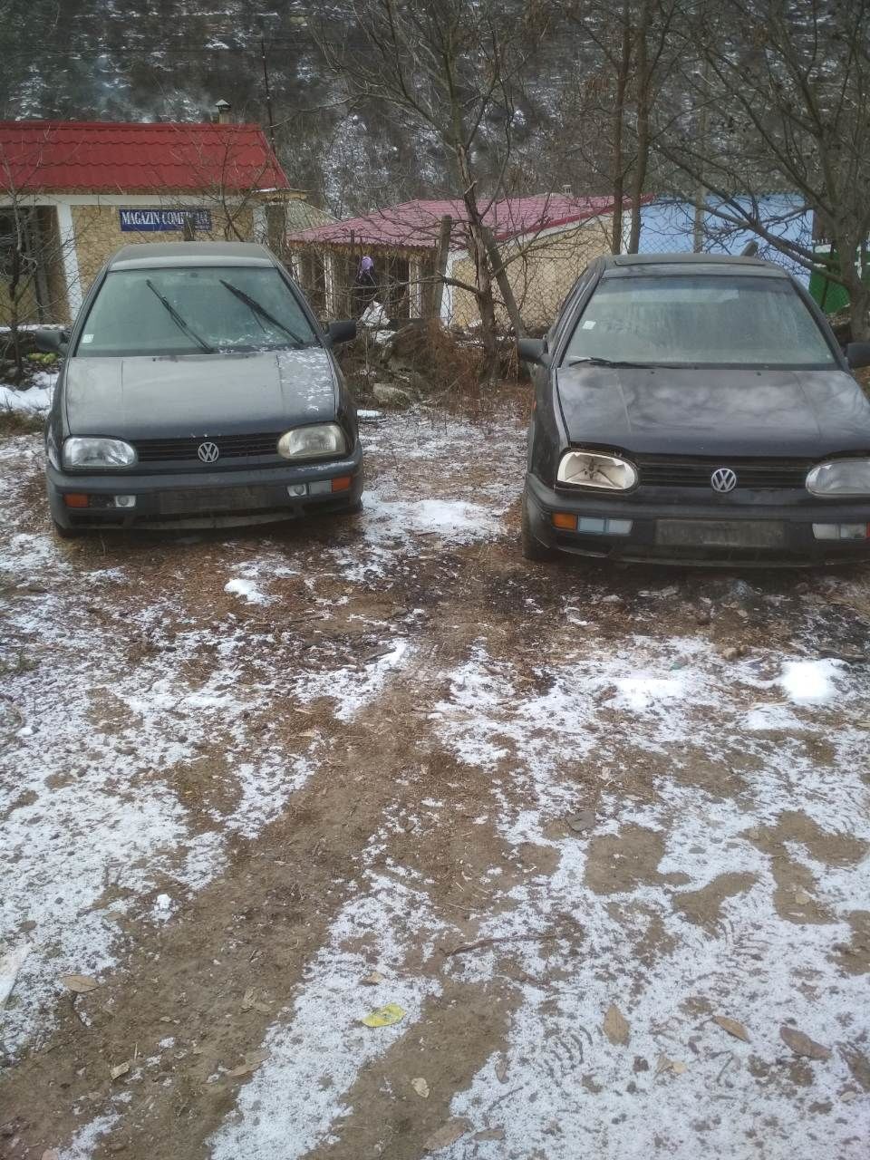 2 masini la pretu de 1500 una cu numere md alta cu numere straine