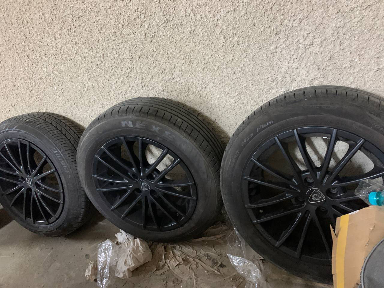 2 x 185/60/r16 + 2 x 195/60/r16 лето ( vara / summer )