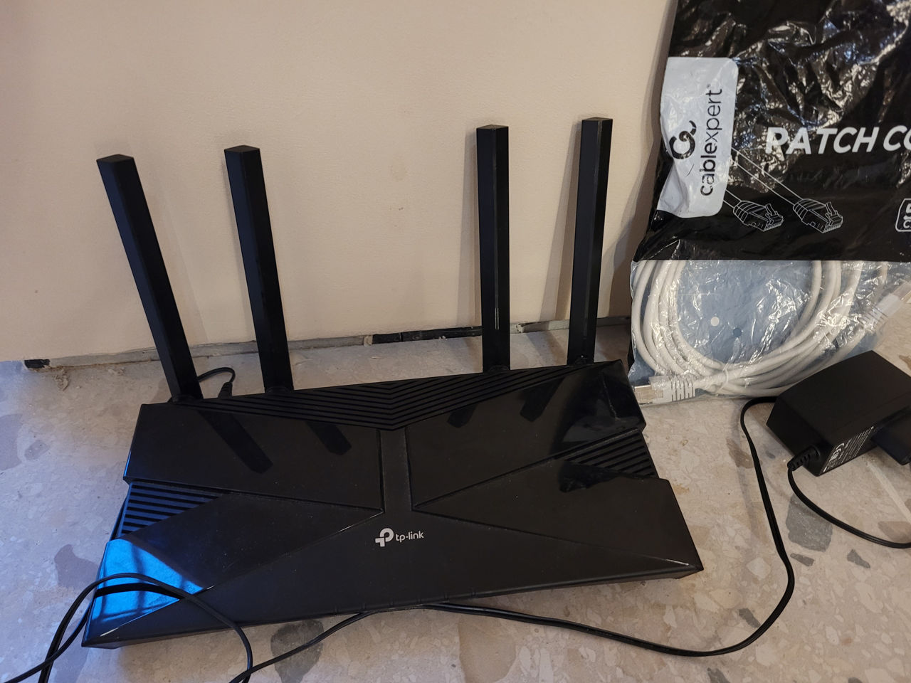 wi-fi router TP-LINK AX20