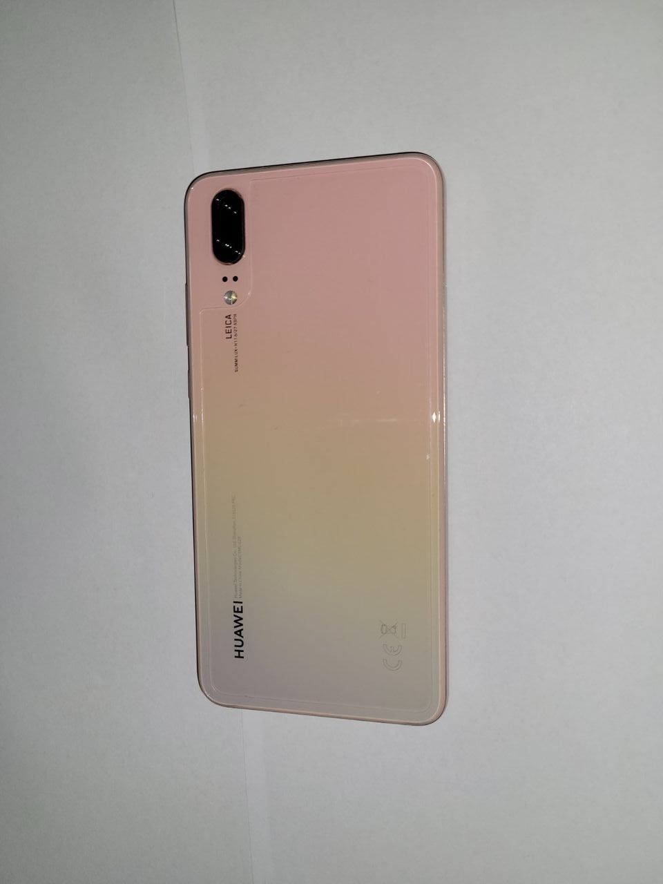 Huawei P20 Pink Gold 128GB - Ideal!