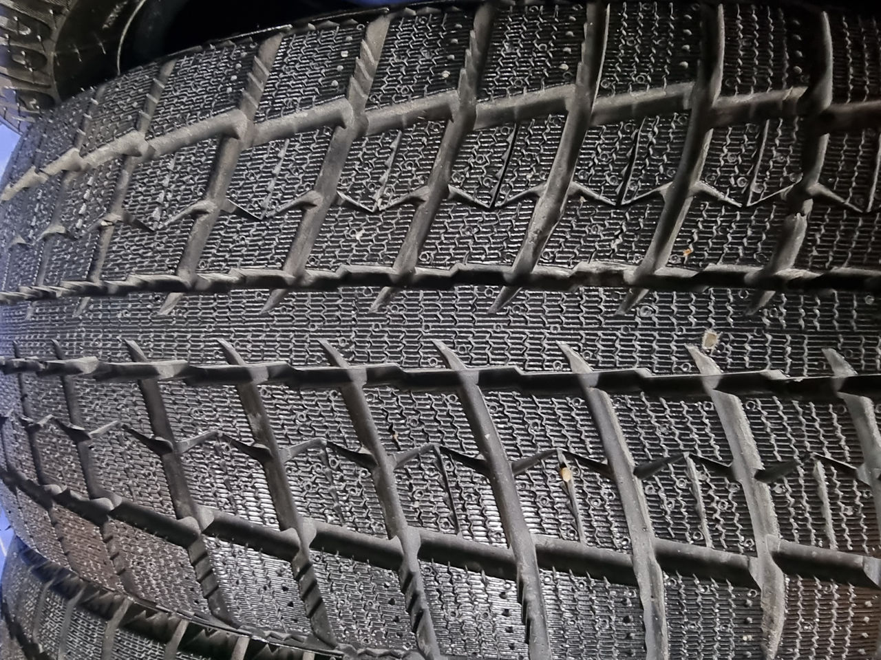215/60 R16