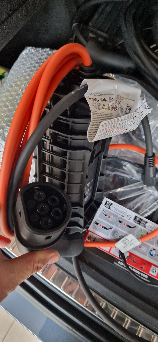 Încarcator auto 10 a