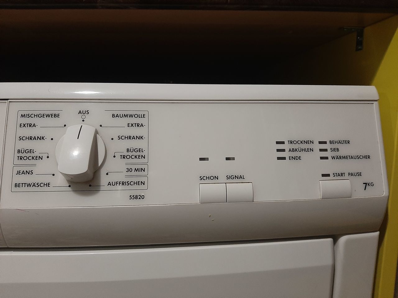 Vind uscator de rufe AEG