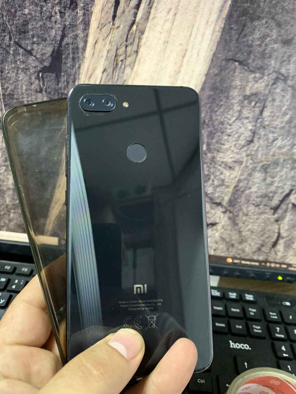 Xiaomi Mi 8 lite. 128 GB