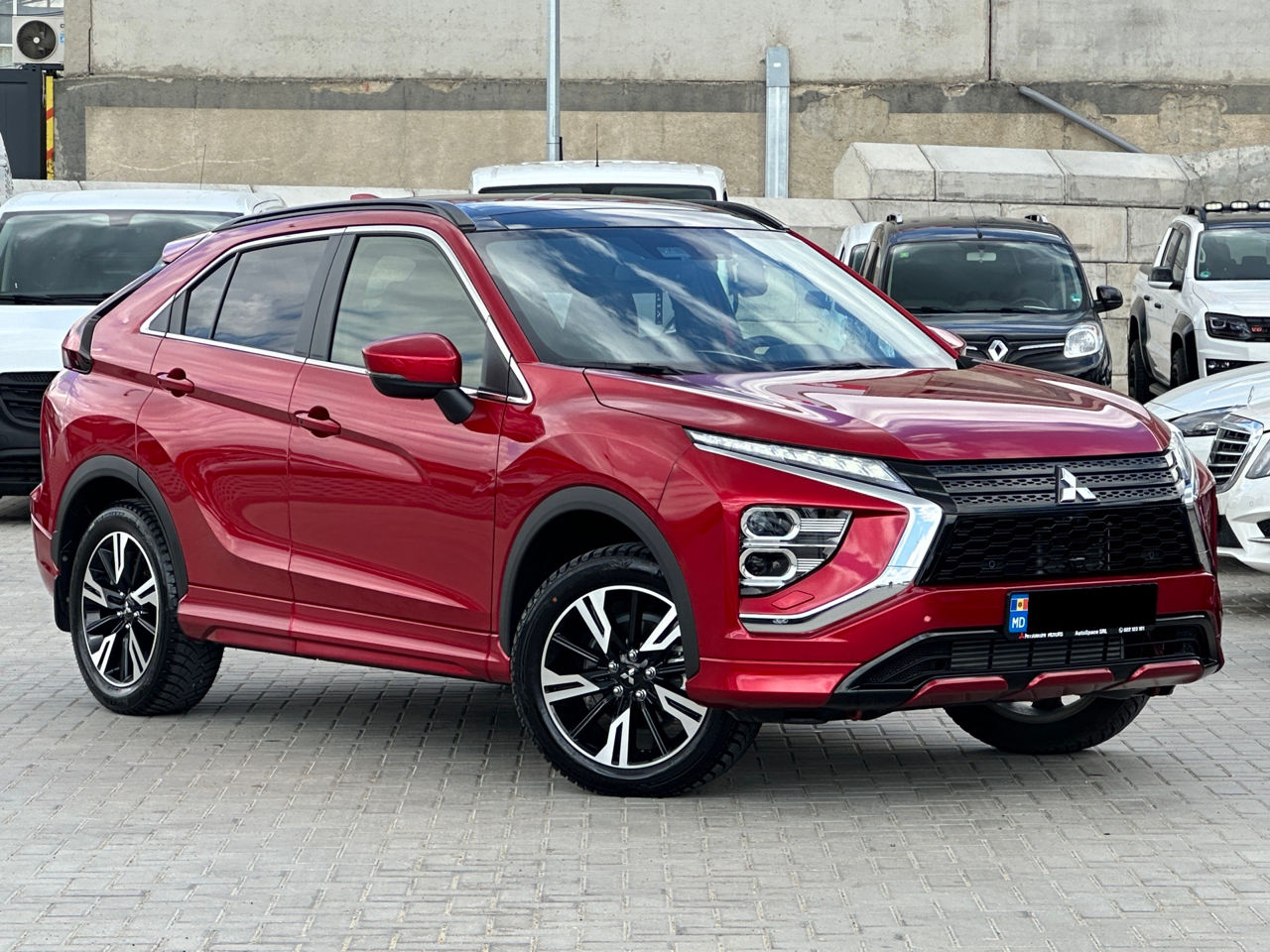 Mitsubishi Eclipse Cross an. 2023 cu rulaj 9860 km, Benzină, 24999