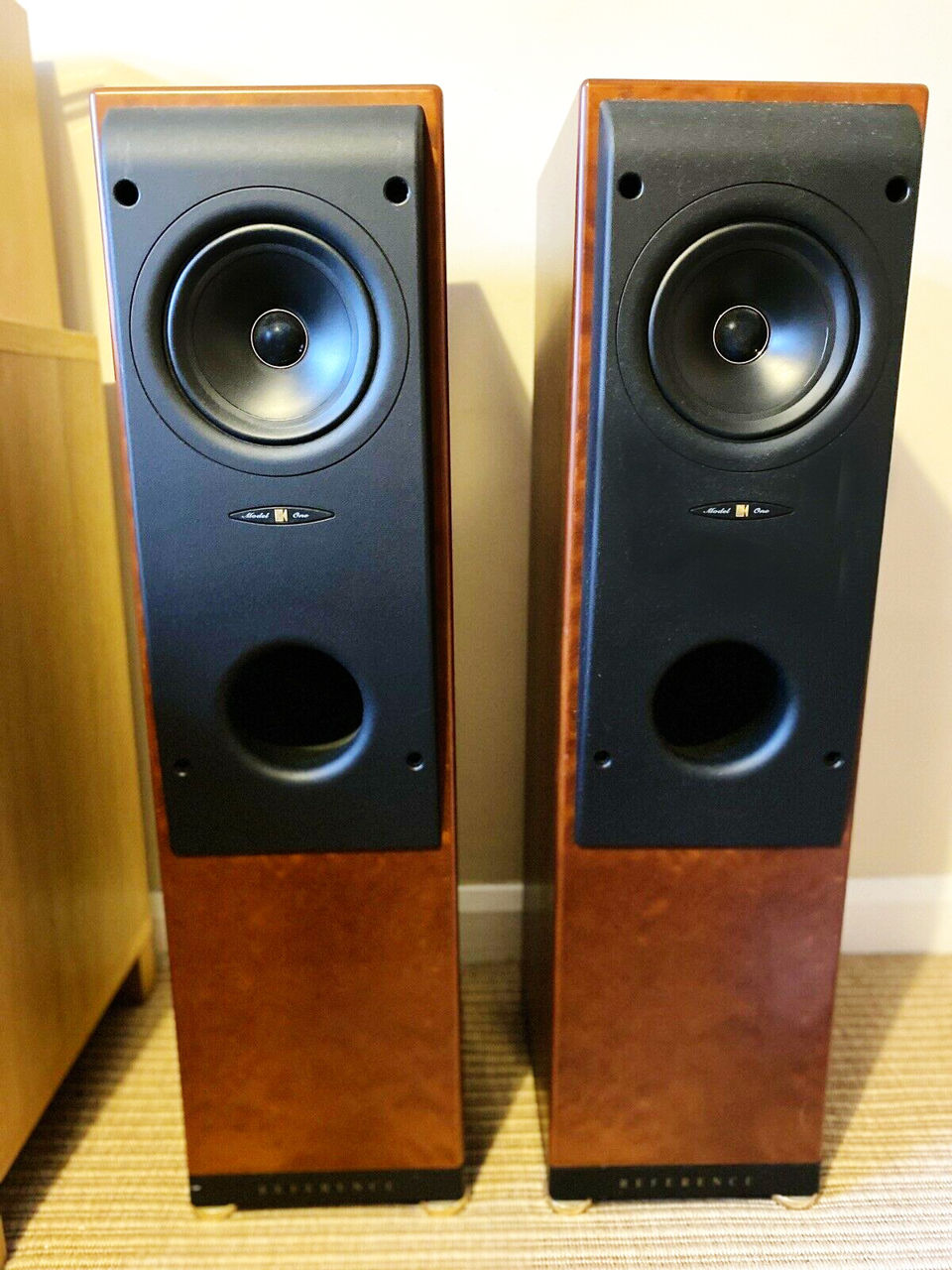 KEF Reference Series Model One Acustica Hi End