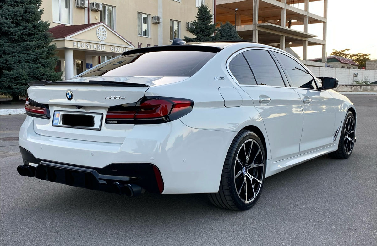 BMW 5 Series an. 2017 cu rulaj 154 km, Plug-in Hybrid (benzină), 26999