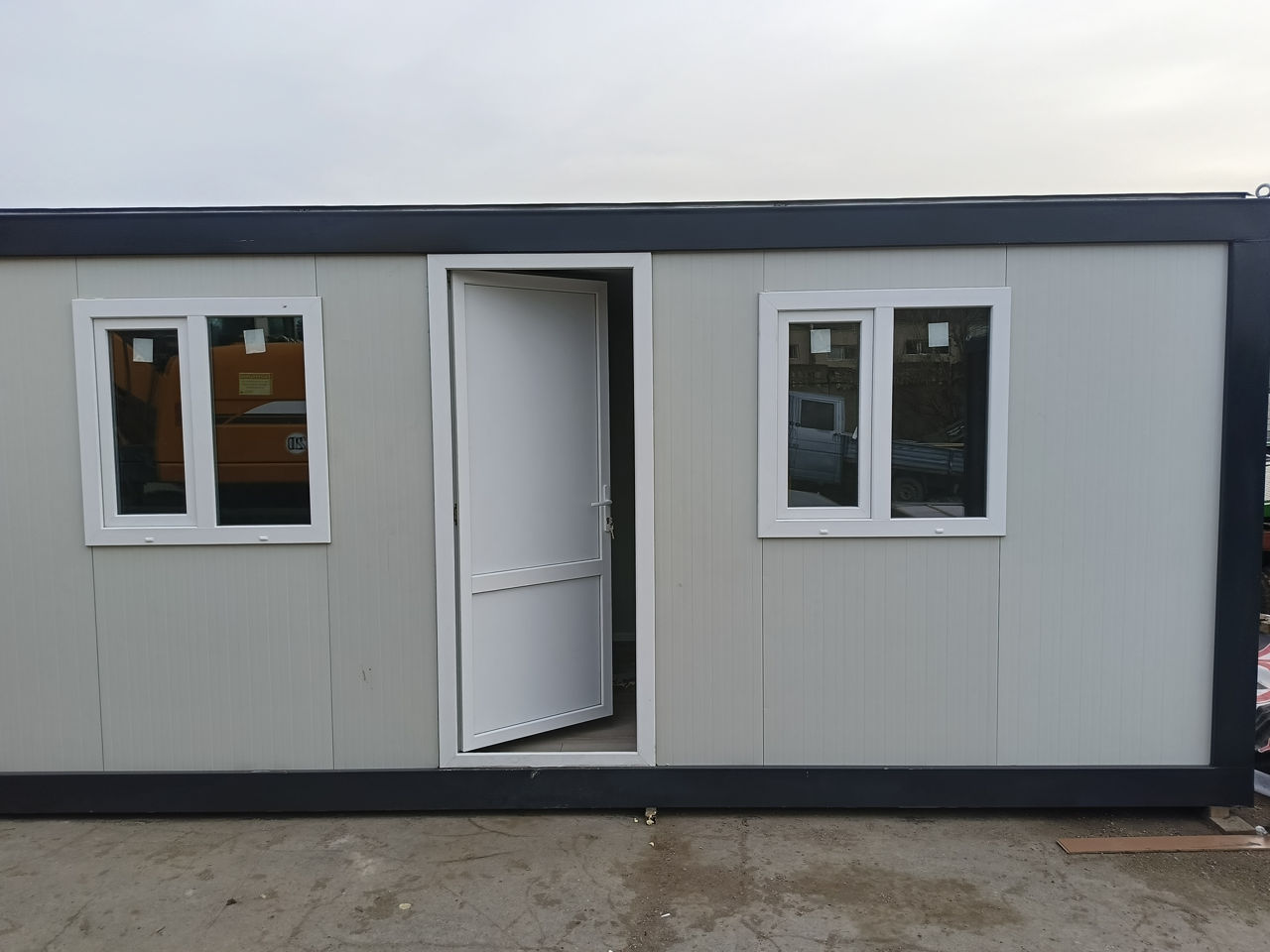 Container modular Oficiu