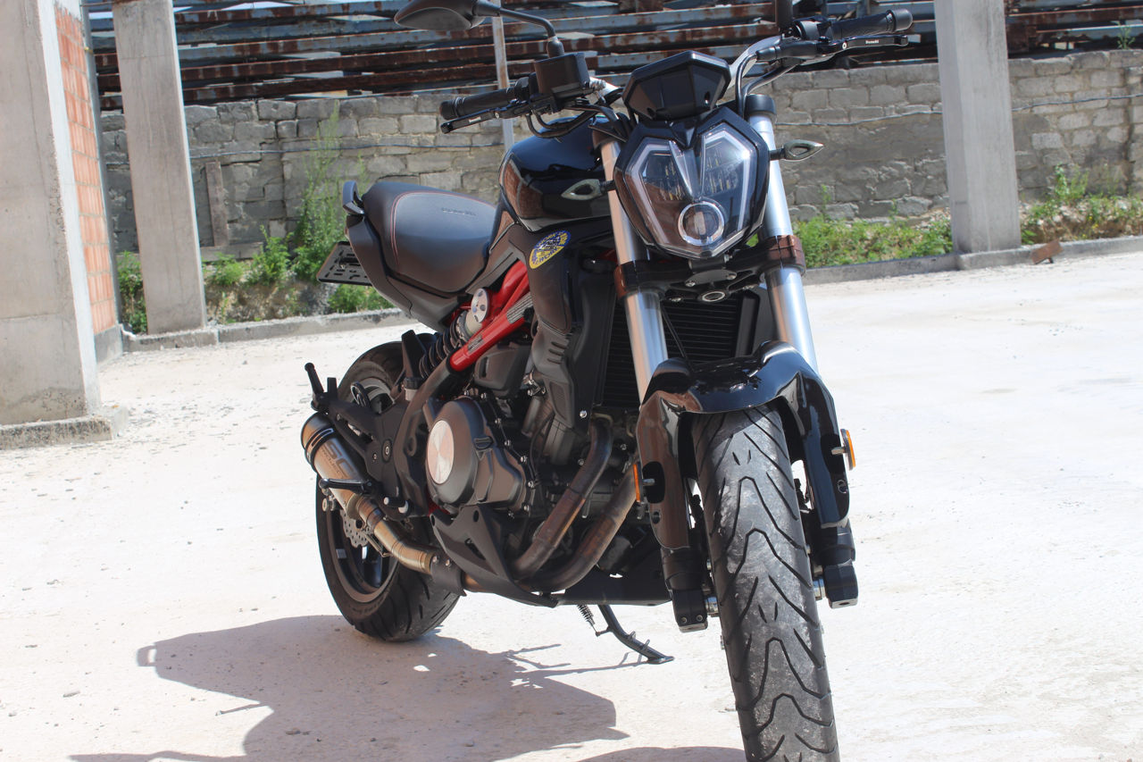 Benelli TnT302S 2019 г. с пробегом 16500 км, 3999