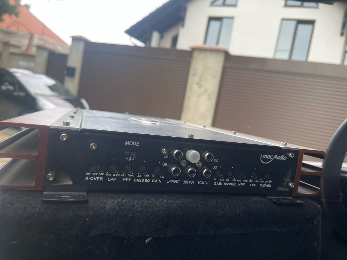 Буфер с усилителем JBL