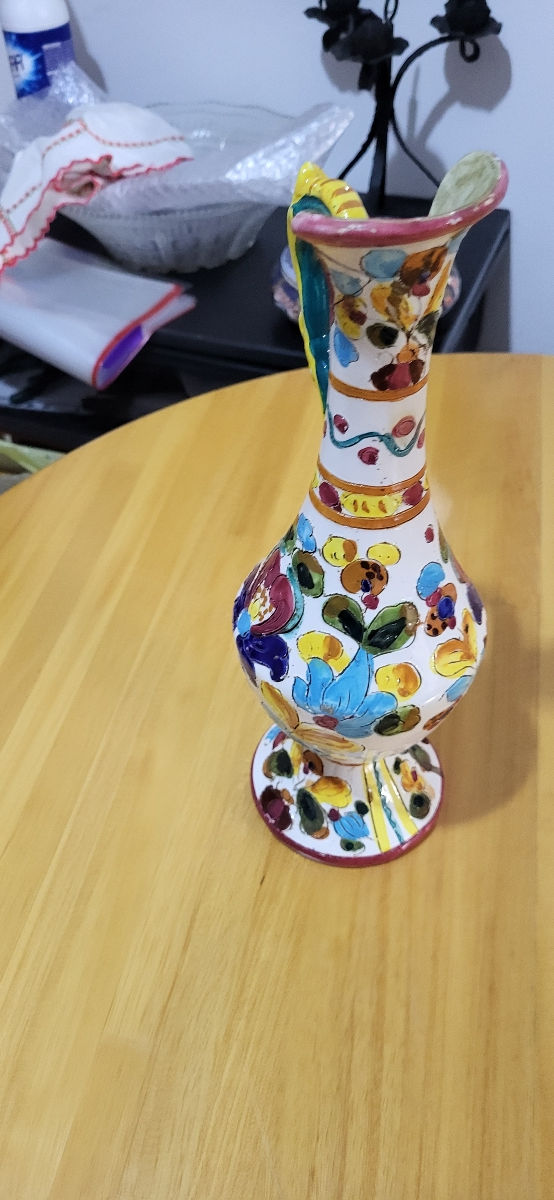 Ulcior în ceramica Deruta,italian.