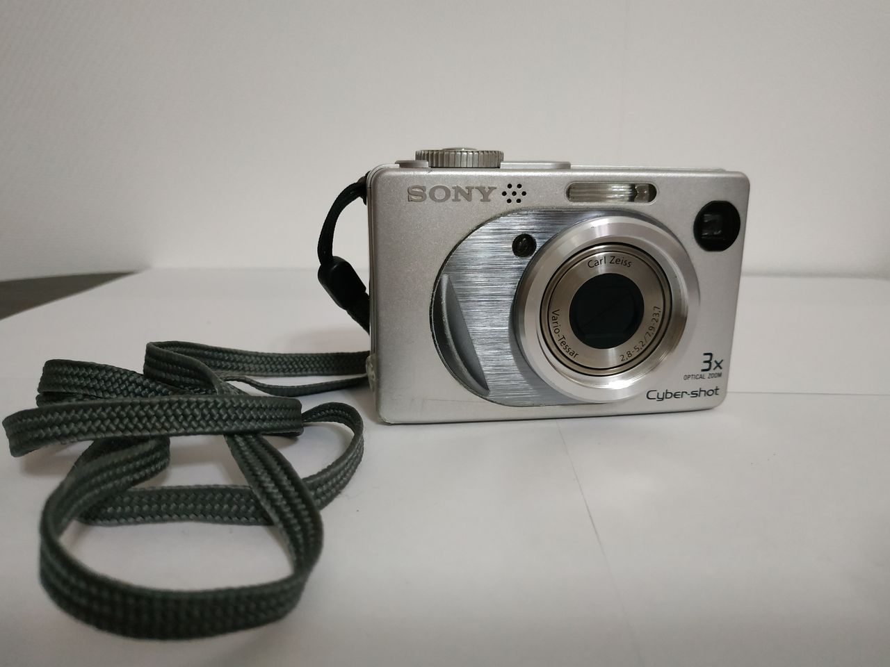 Срочно Samsung L313 13.0MP + подарок