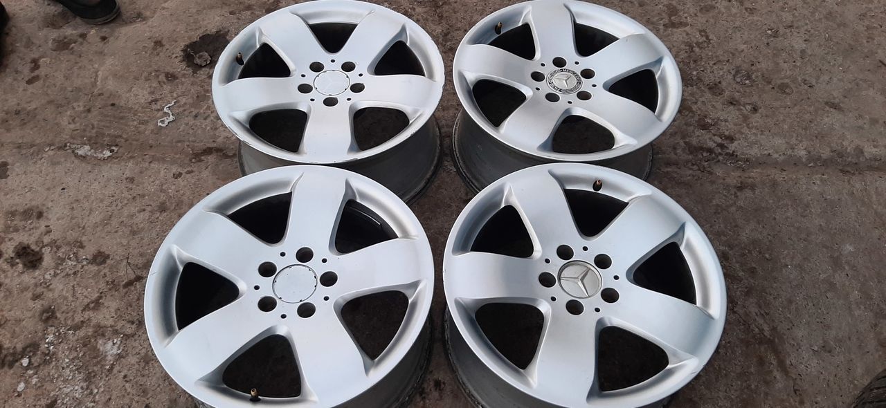 R17 5x112 A211