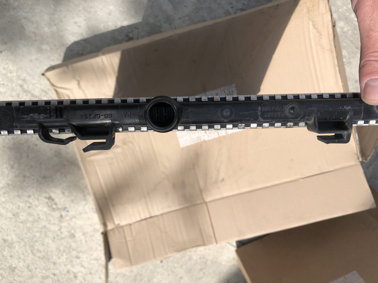 101 радиатор интеркуллера 214109155r renault kangoo ii - megane iv ...