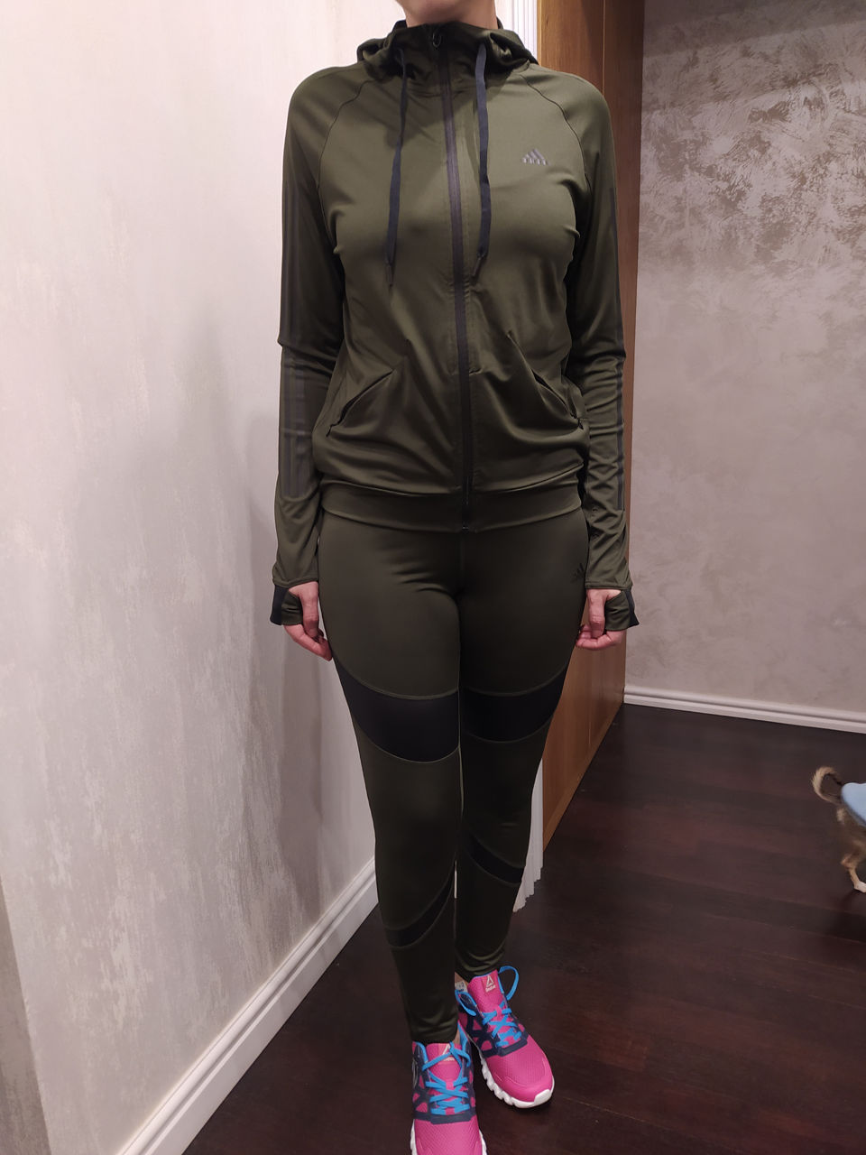 Женские спортивные костюмы от Adidas