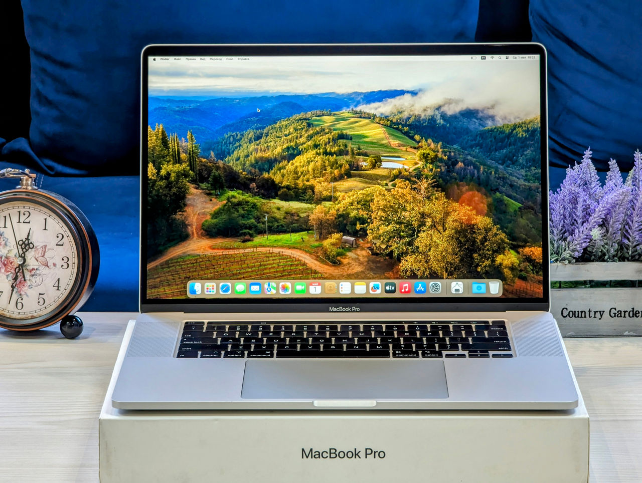 MacBook Pro 16 Retina 2019 Core I9 9980HK 16Gb DDR4 2TB SSD 8Gb Radeon MacBook Pro 16 Retina 2019 Core I9 9980HK 16Gb DDR4 2TB SSD 8Gb Radeon
