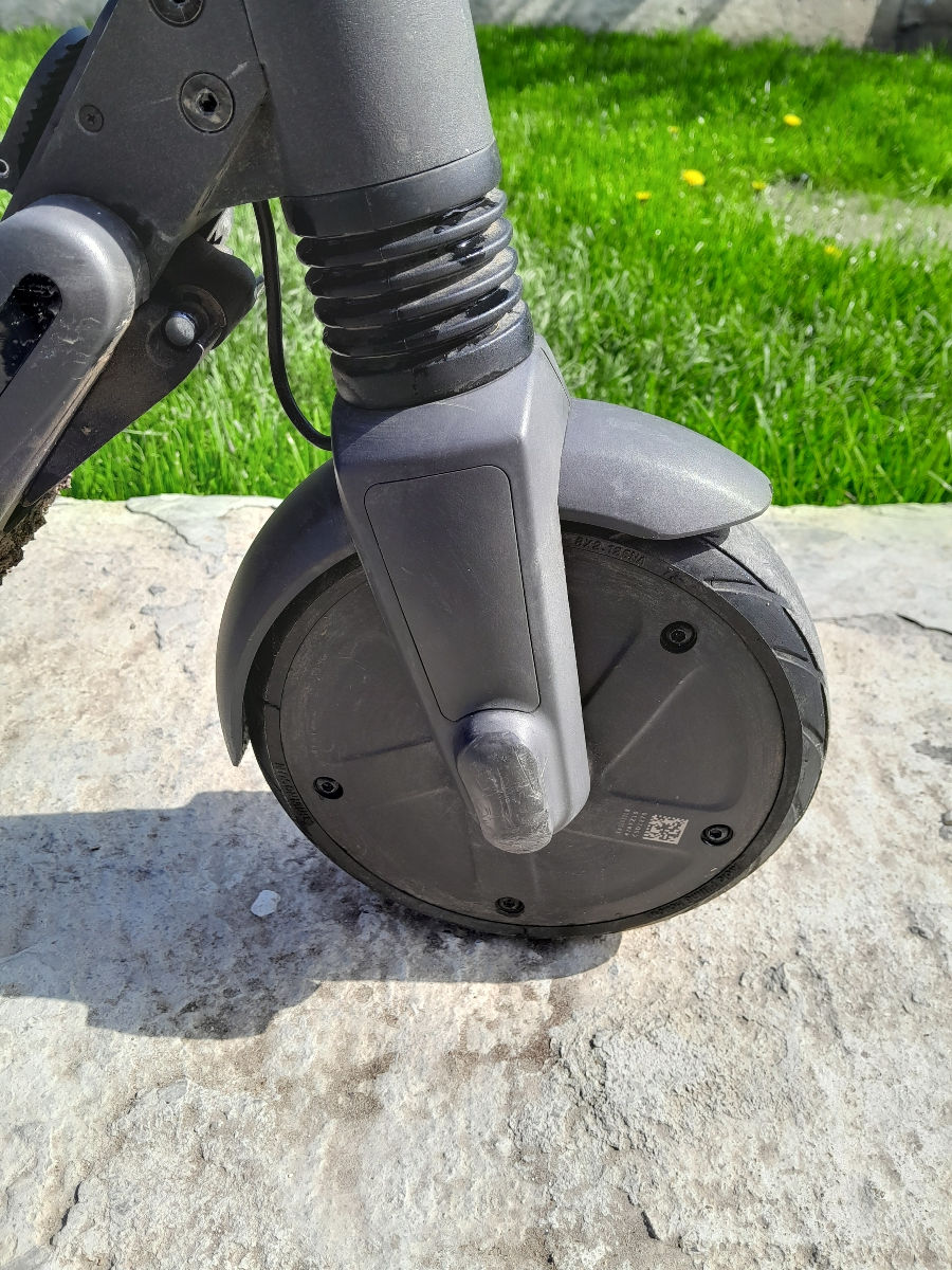 Trotinetă electrică ninebot segway es4