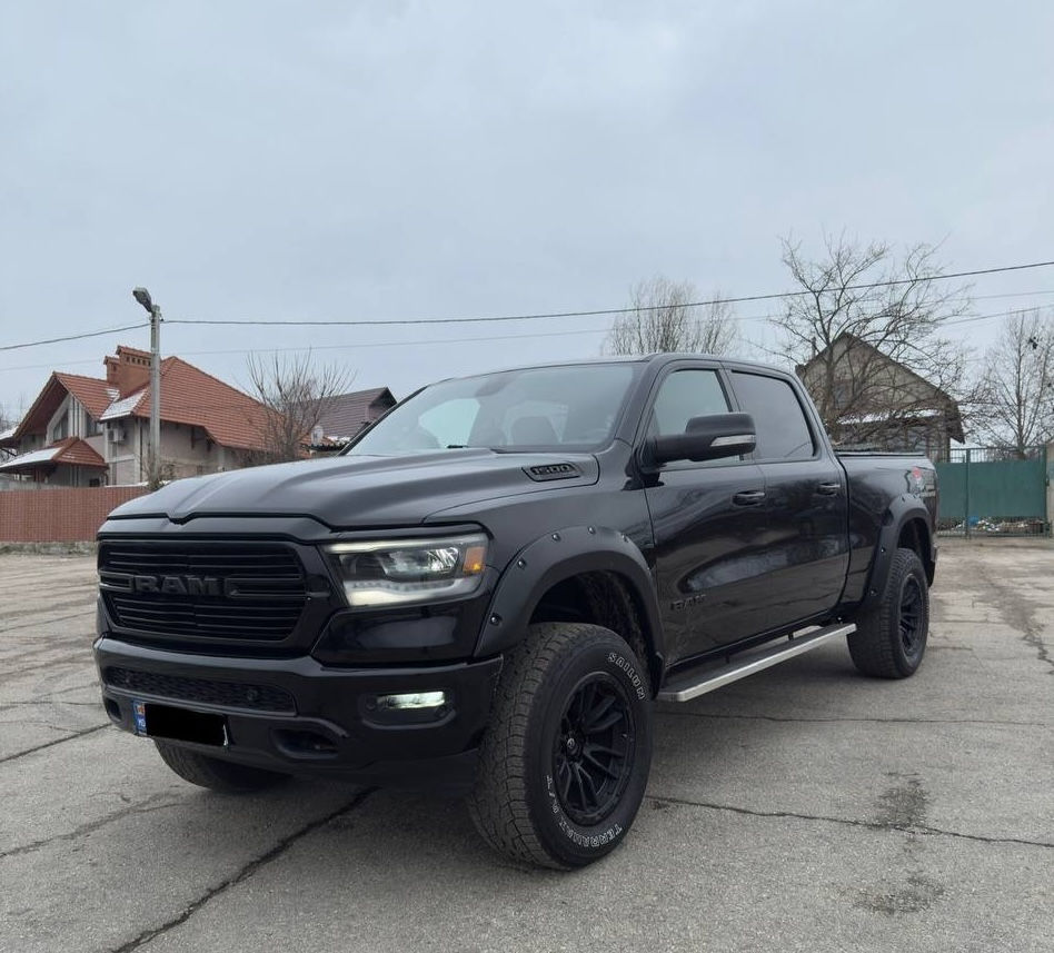 Dodge Ram an. 2020 cu rulaj 88700 km, Benzină, 45800
