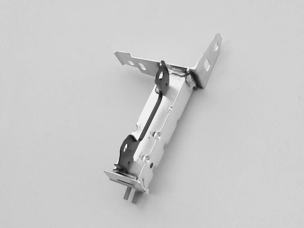 Кронштейн усилителя переднего бампера Toyota Rav 4 2018>